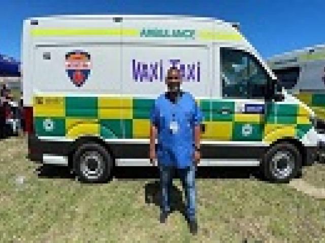 Dr Randall Ortel offers vaccine service in Manenberg | School of Public ...